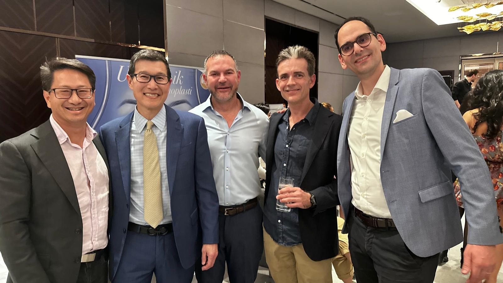 Should I choose an ENT or a plastic surgeon for facial plastic surgery ...